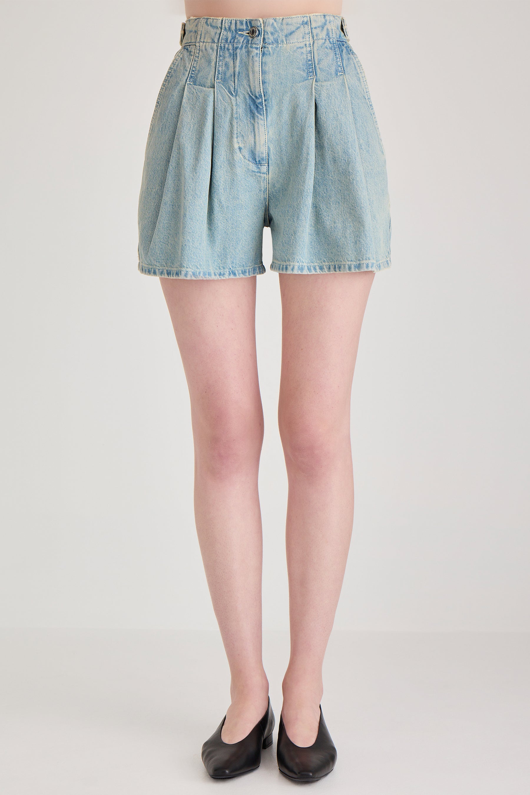 Easton Jacket in Light Wash